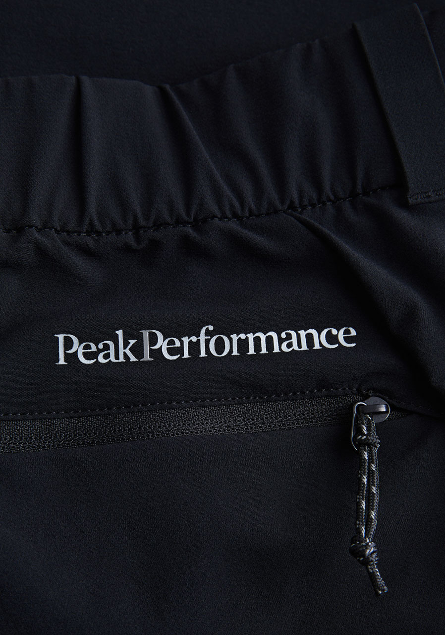 Pánské kalhoty PEAK PERFORMANCE M STRETCH TREK PANTS BLACK | David sport Harrachov